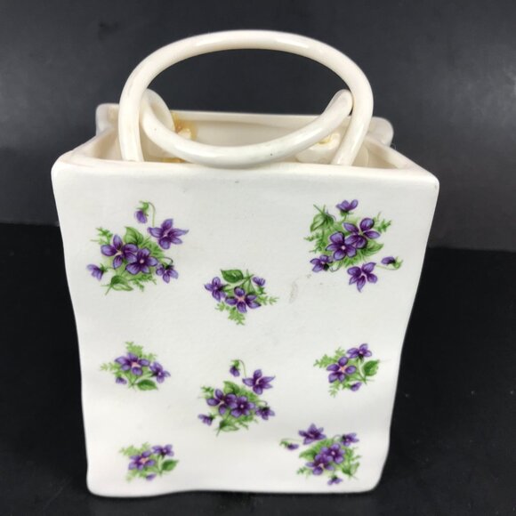 Lefton | Accents | Vintage Lefton Bag 220 China Vase 4 X 3 Hand Painted ...